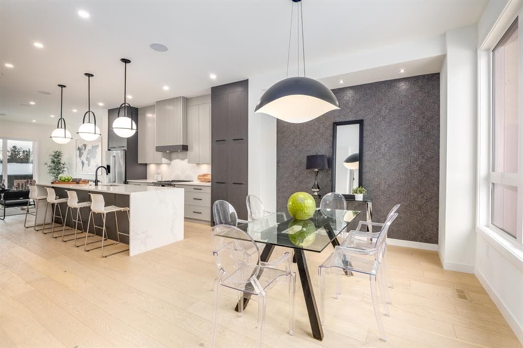 Silverpoint custom homes - calgary